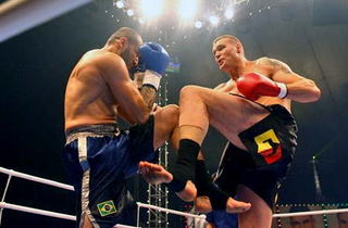 Glaube Feitosa （グラウベ・フェイトーザ）: 海の向こう側 ブラジル移住編